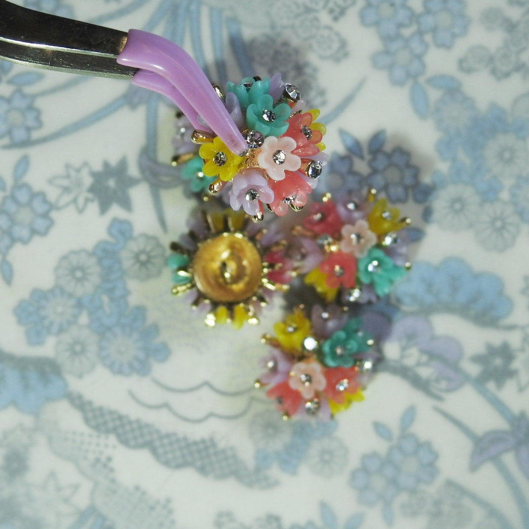 Colorful flower buttons
