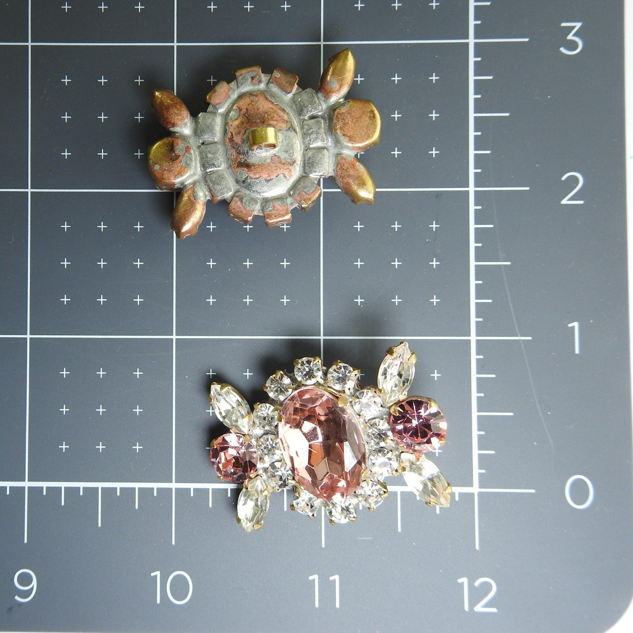 Large fancy pink glass buttons – zazaofcanada