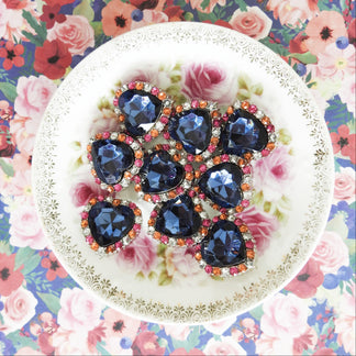 Large heart buttons - Rhinestone buttons – zazaofcanada