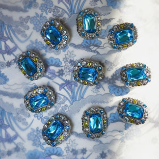 Lot of 10 large blue rhinestone buttons – zazaofcanada
