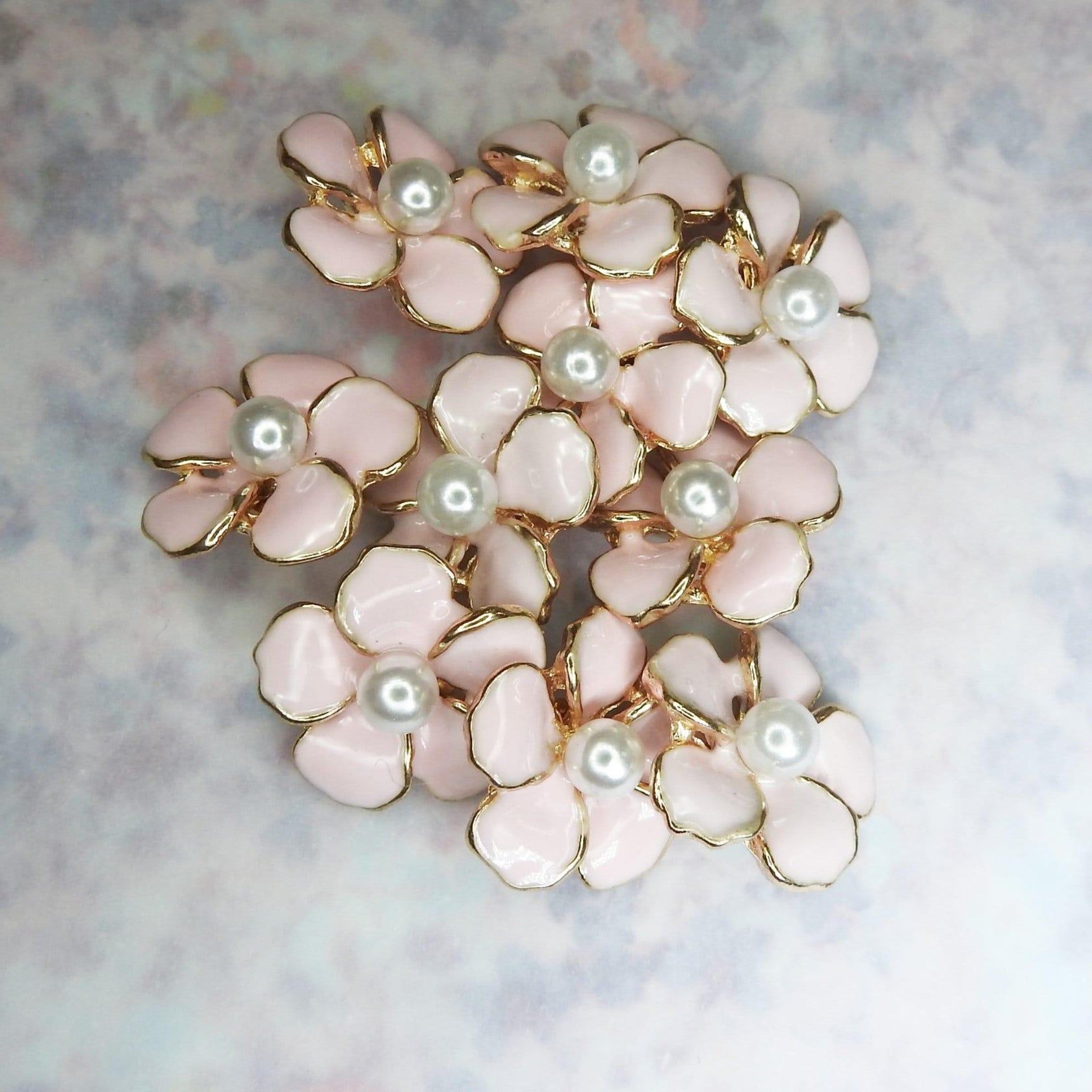 Pink and white flower buttons – zazaofcanada