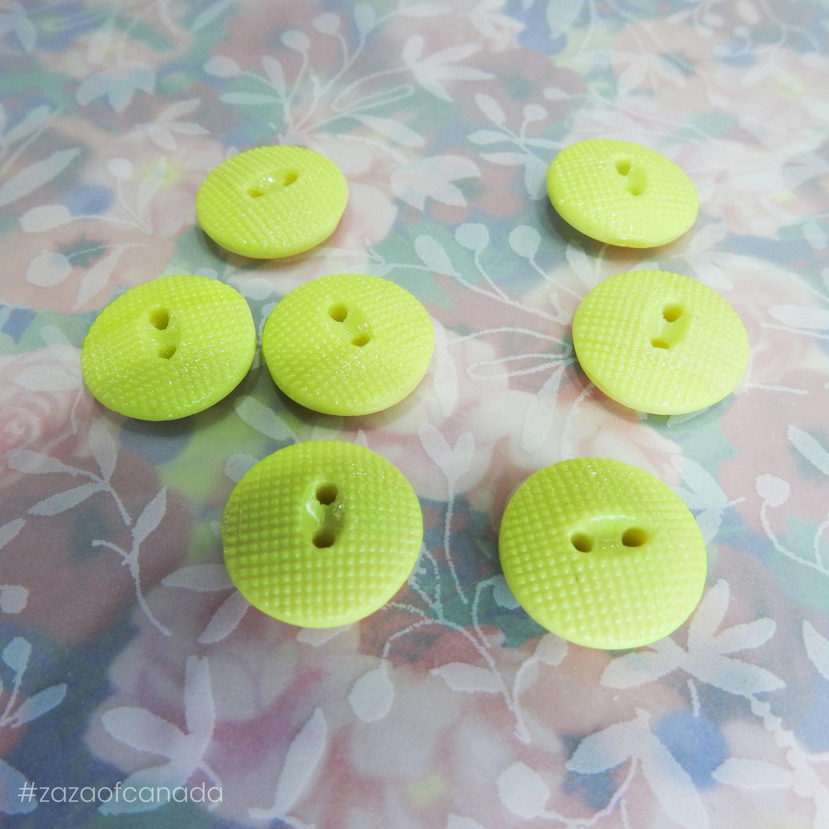 Vintage novelty buttons – zazaofcanada